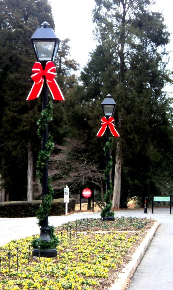 2 Tone Brown Core - Garland (By the Foot) - Commercial Holiday ...