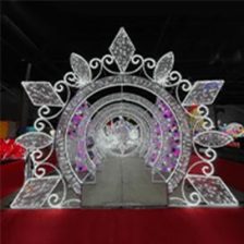 Commercial Holiday Decor | Mosca Design