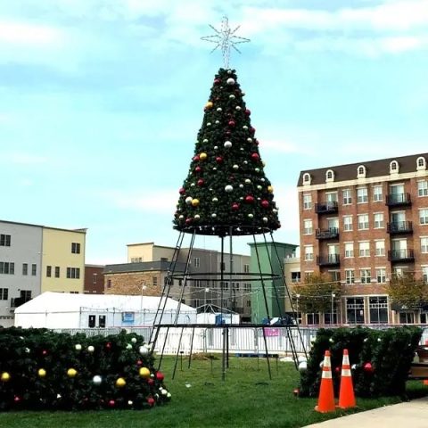 Commercial Tree Toppers - Shop a Variety of Designs | MOSCA