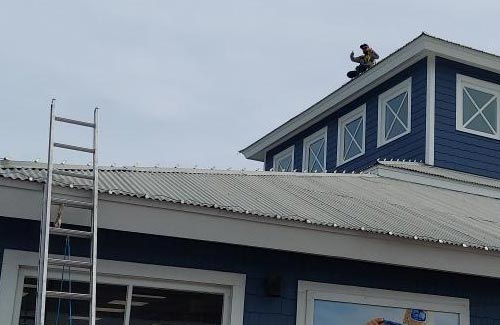 Commercial Perimeter & Roof Lighting | MOSCA